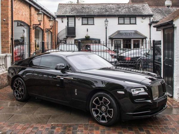 Rolls Royce Wraith Front side view | Hyper Luxury Car Rental Malaysia